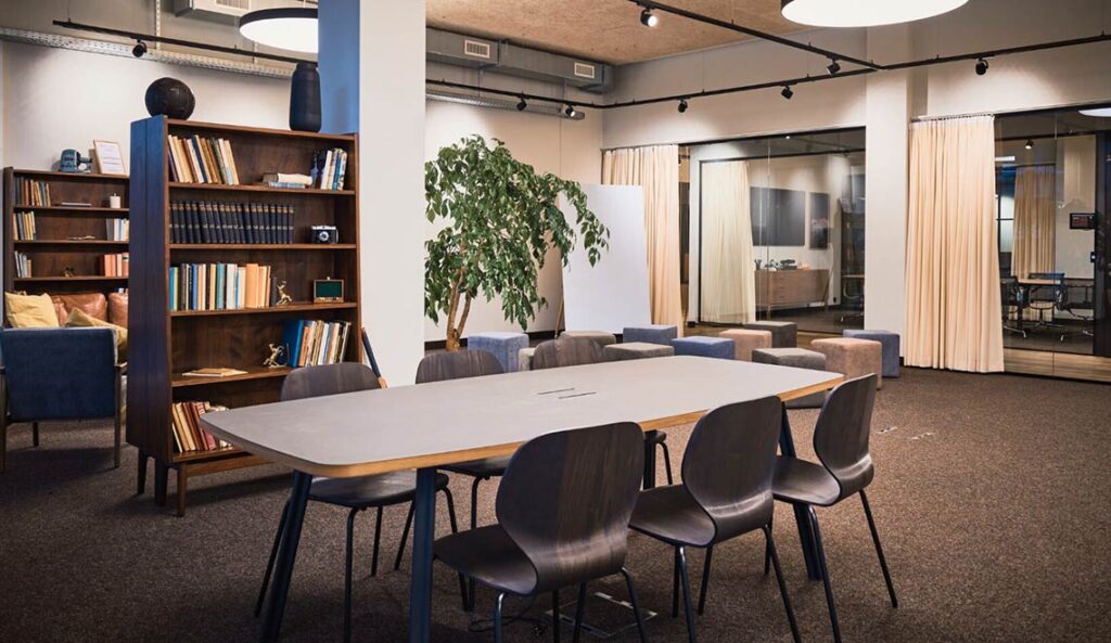 Workshop Space «Think Big» at Westhive Zurich Hardturm