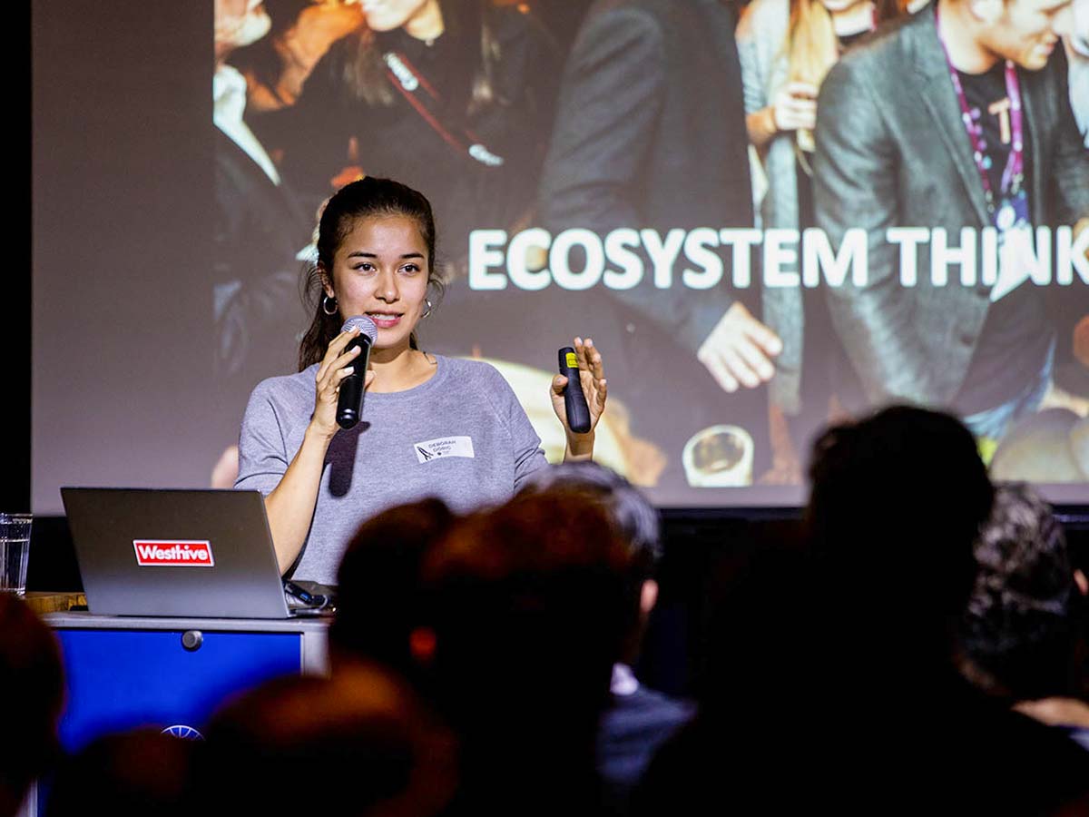 130 participants at the first Growth Hacking Session